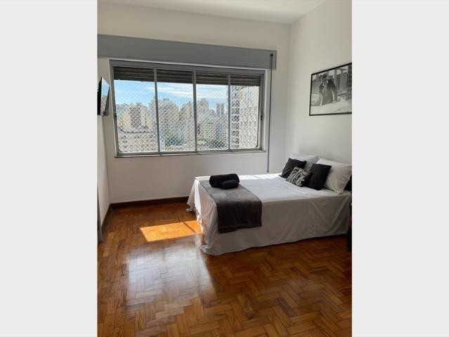 Quarto confortavel e amplo no centro de SP