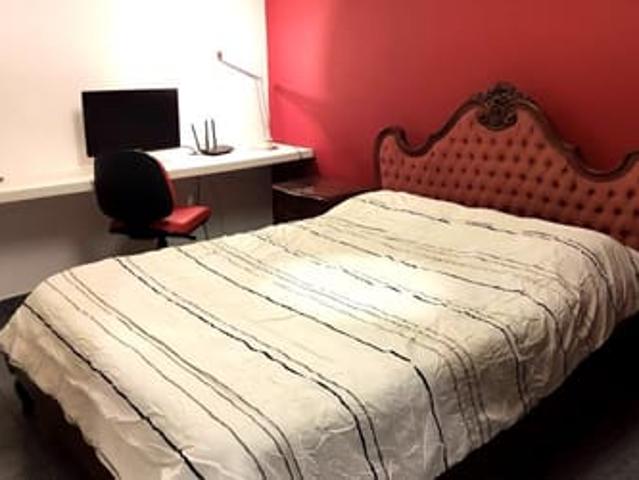 Quarto Carmim para longa temporada