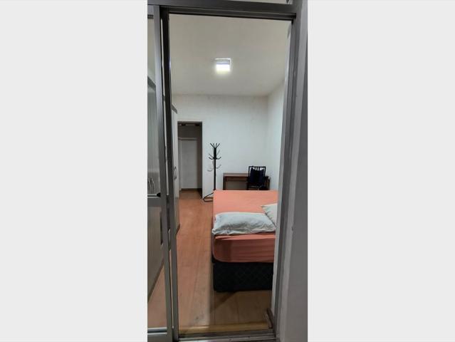 Quarto c/banheiro exclusivo na Barra da Tijuca