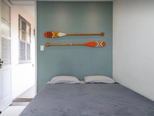 Quarto Amplo e Iluminado – Excelente Localização!