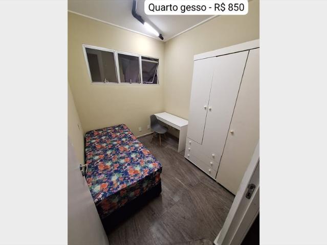 Quarto Aconchegante, Localização e baixo custo