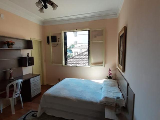 Quarto aconchegante, proximo à UERJ/HUPE/Hosp. JESUS