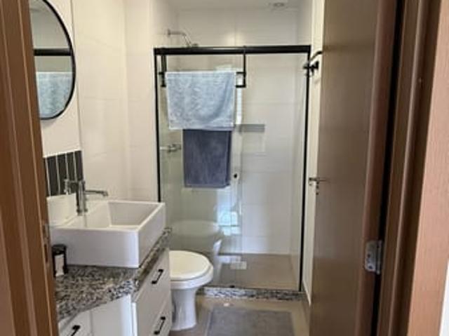 Quarto + banheiro exclusivo a uma rua do mar | Praia de Itap