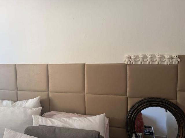 quarto grande mobiliado, em casa de familia no ipiranga
