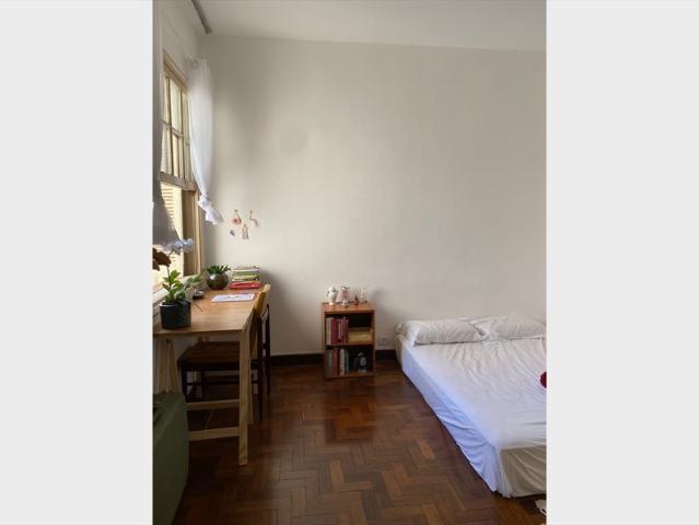 Quarto Grande Individual no Bom Retiro