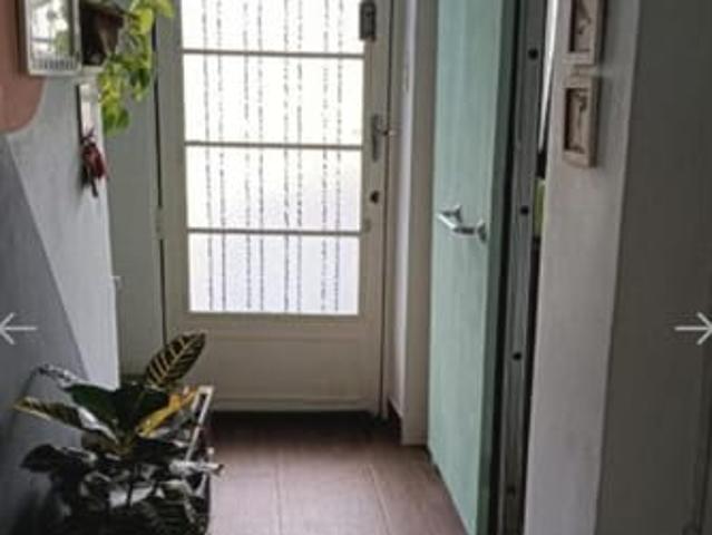 Quarto disponível, a 400 metros do metrô