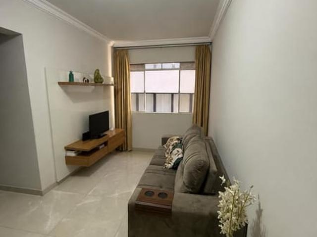 Quarto disponível no centro de Curitiba