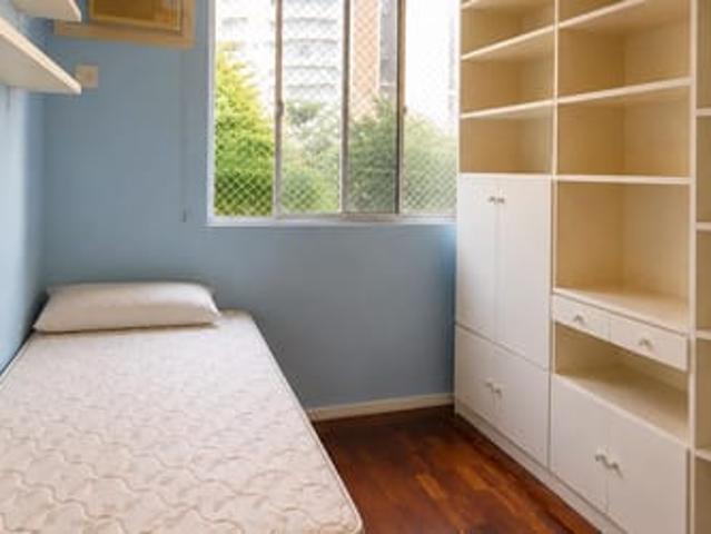 Quarto disponível para aluguel em apartamento na Tijuca!