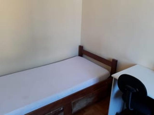 QUARTO DUPLO DISPONÍVEL em Ipanema!