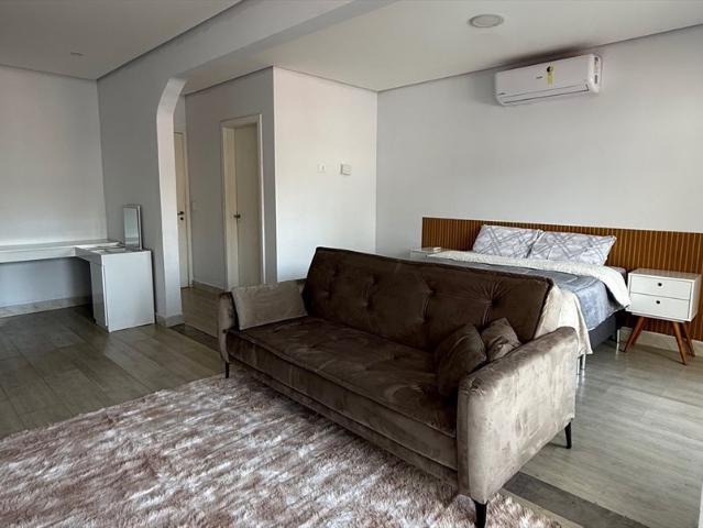 Quarto e cozinha 75m2