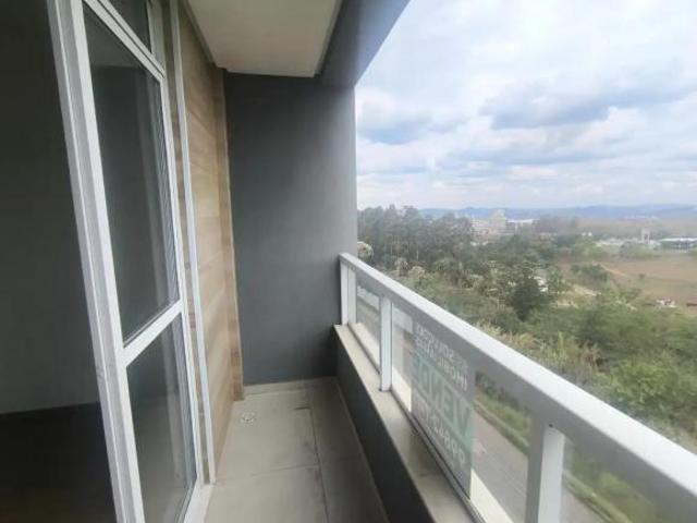 Quarto e sala com garagem e elevador no bairro Aeroporto Juiz de Fora MG
