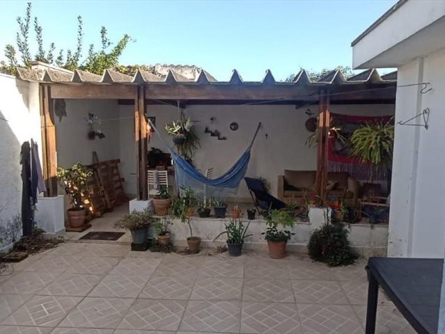 Quarto em Alto de Pinheiros