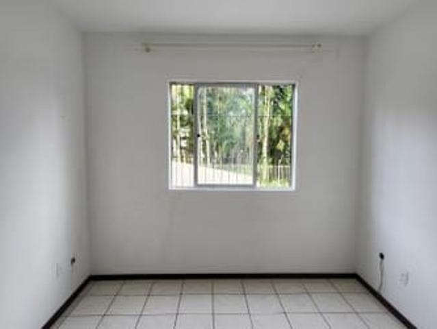 Quarto em apartamento compartilhado no Bairro Bom Retiro