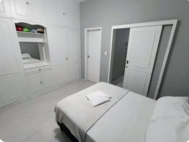 Quarto em ótima localização
