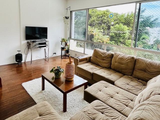 Quarto em Laranjeiras