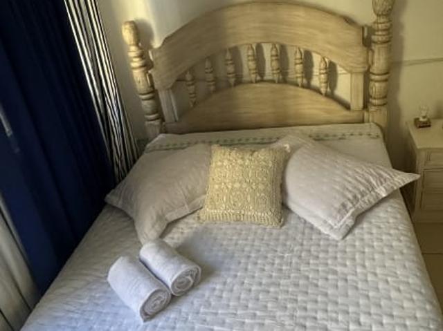 Quarto espaçoso em copa