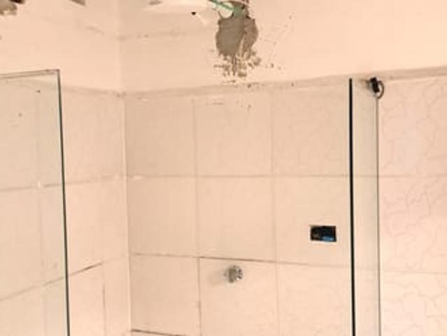 Quarto Feminino privativo grande para locação