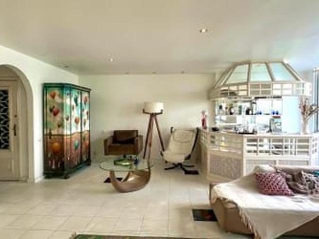 QUARTO INDIVIDUAL