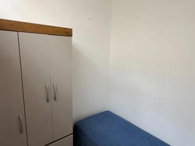 Quarto individual, Vaga masculina, São Pedro
