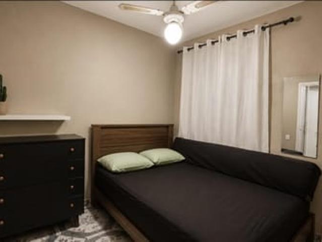 Quarto Individual c/ Escritório Embutido