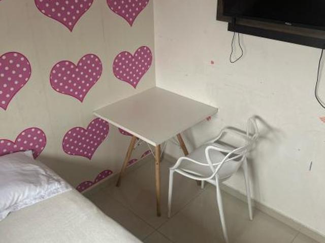 Quarto individual com banheiro exclusivo – Liberdade