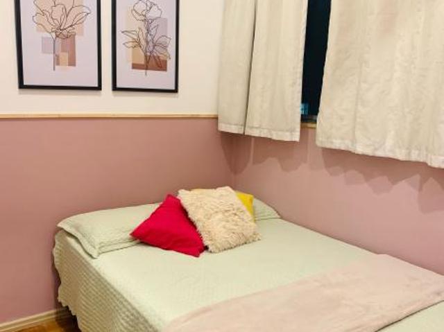 Quarto Individual com Entrada Independente no Lourdes