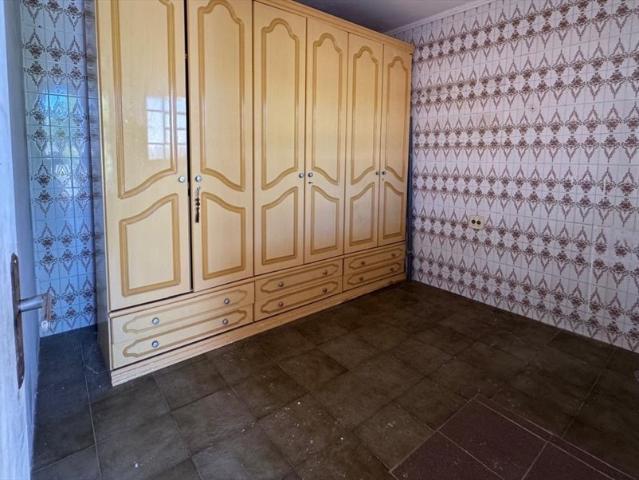 Quarto Individual com Entrada Privativa em Casa Espaçosa e Tranquila