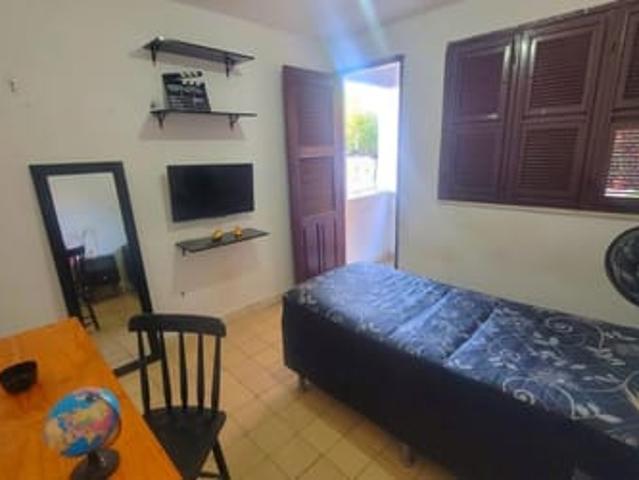 Quarto Individual com Varanda