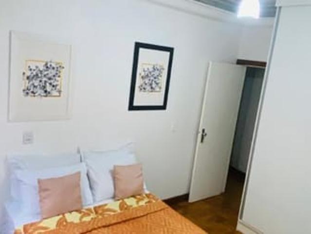 Quarto individual de luxo no Centro