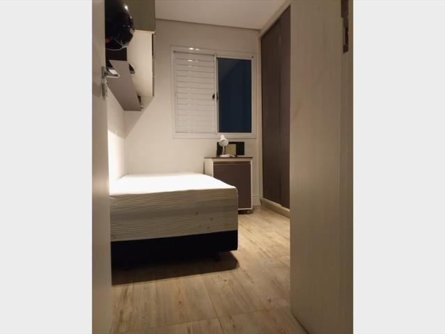 Quarto Individual em Ambiente Familiar