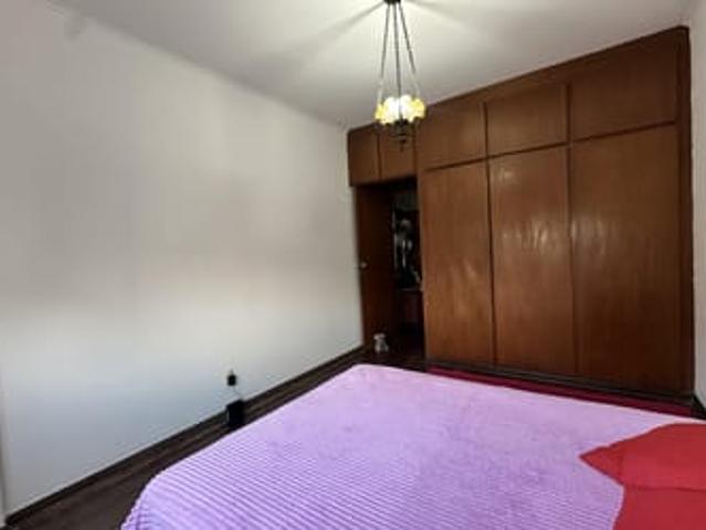 Quarto individual feminino no Boqueirão Santos
