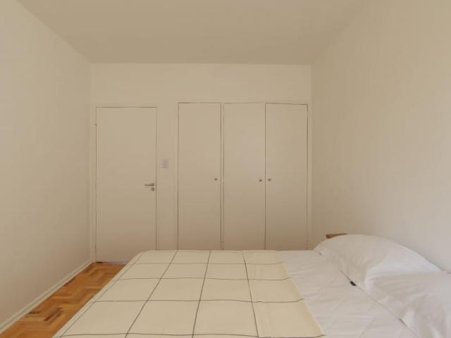 Quarto individual | Metrô Ana Rosa
