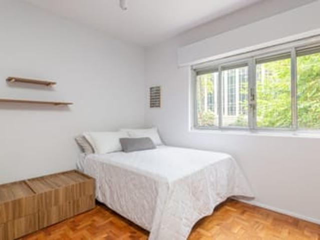 Quarto individual | Metrô Brigadeiro