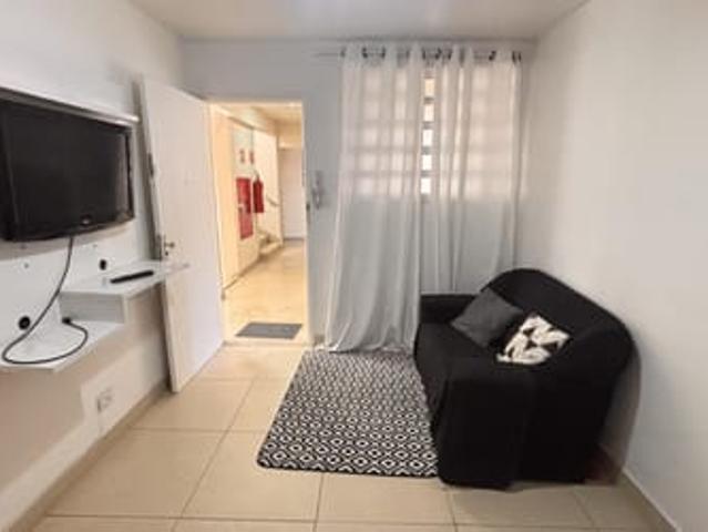 Quarto individual metrô paraíso
