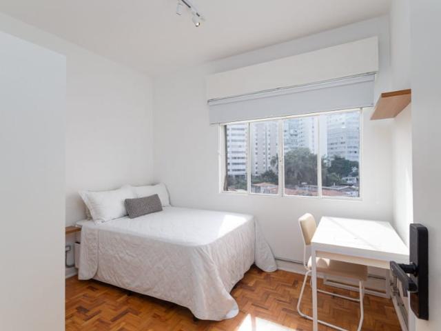 Quarto individual | Metrô São Joaquim