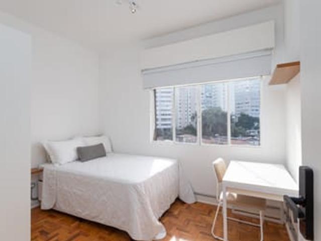 Quarto individual | Metrô São Joaquim
