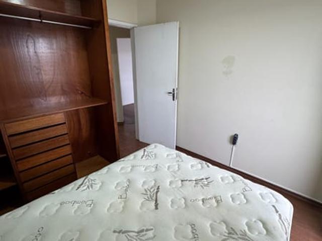 Quarto individual mobiliado
