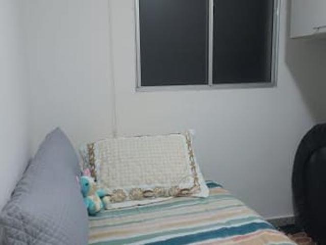 Quarto individual mobiliado