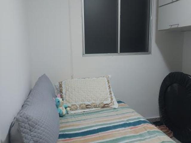 Quarto individual mobiliado