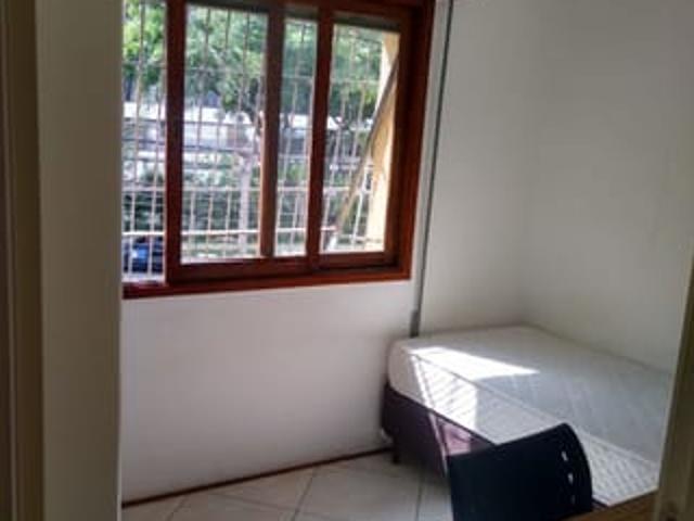 Quarto Individual Mobiliado localizado na Avenida Pompéia