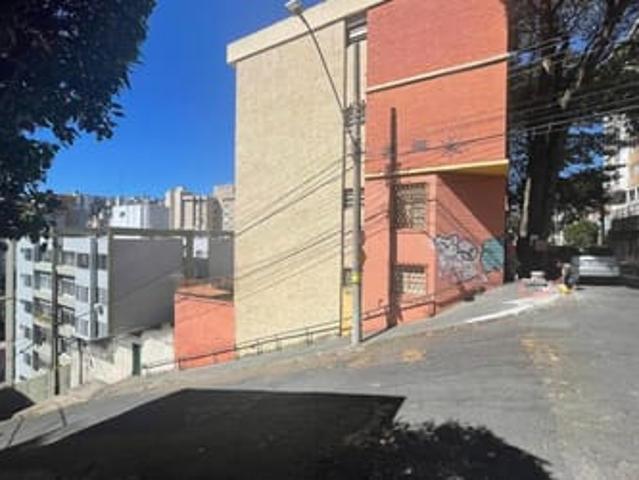 quarto individual mobiliado só para homens