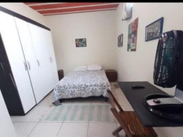 Quarto individual mobiliado tudo incluido