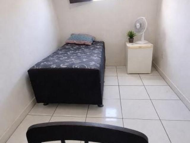 Quarto Individual na Varjota