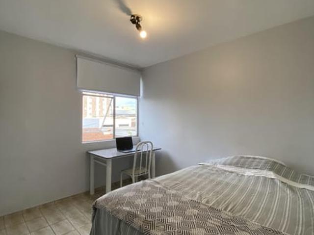 Quarto individual no Leste Vila Nova
