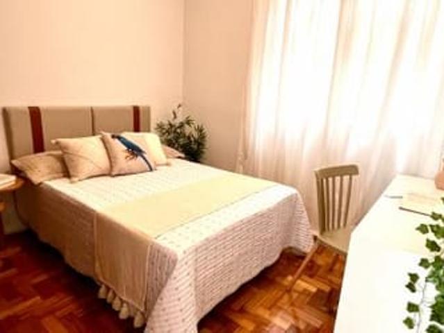 Quarto Individual no Lourdes Belo Horizonte R.Guajajaras