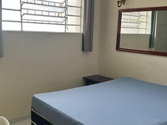 Quarto individual no Sumaré