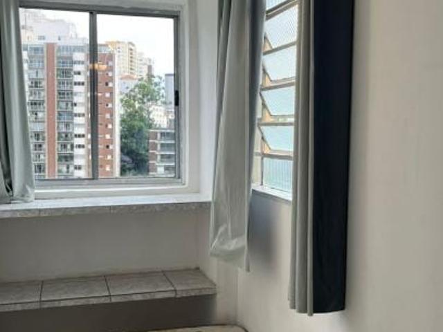 Quarto individual no Sumaré