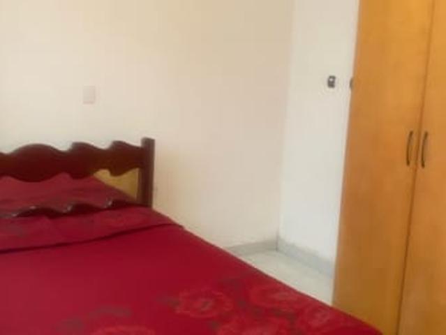 quarto individual para mulher