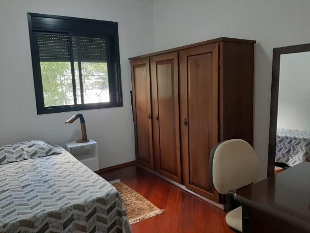 Quarto individual para mulheres no Morumbi