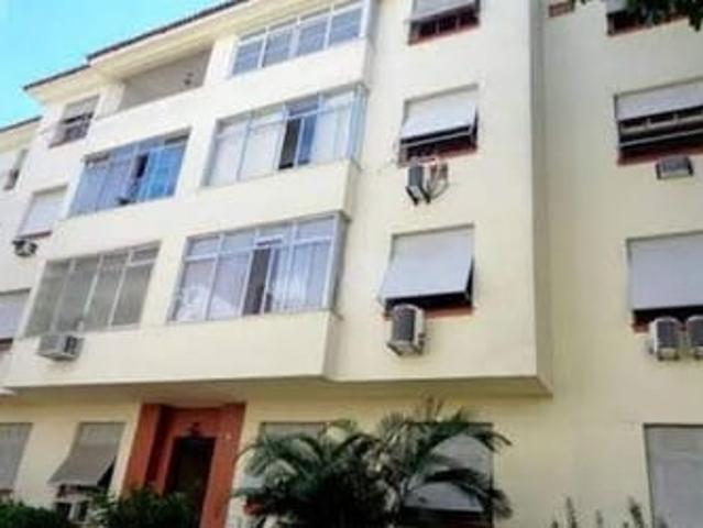 Quarto individual para moça em vila Isabel